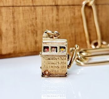 VINTAGE 14ct Yellow Gold Articulated Slot Machine Charm. HEAVY 6 ...